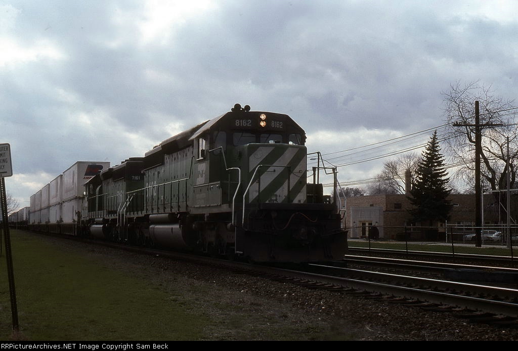 BN 8162 and 7161 with Double Stacks